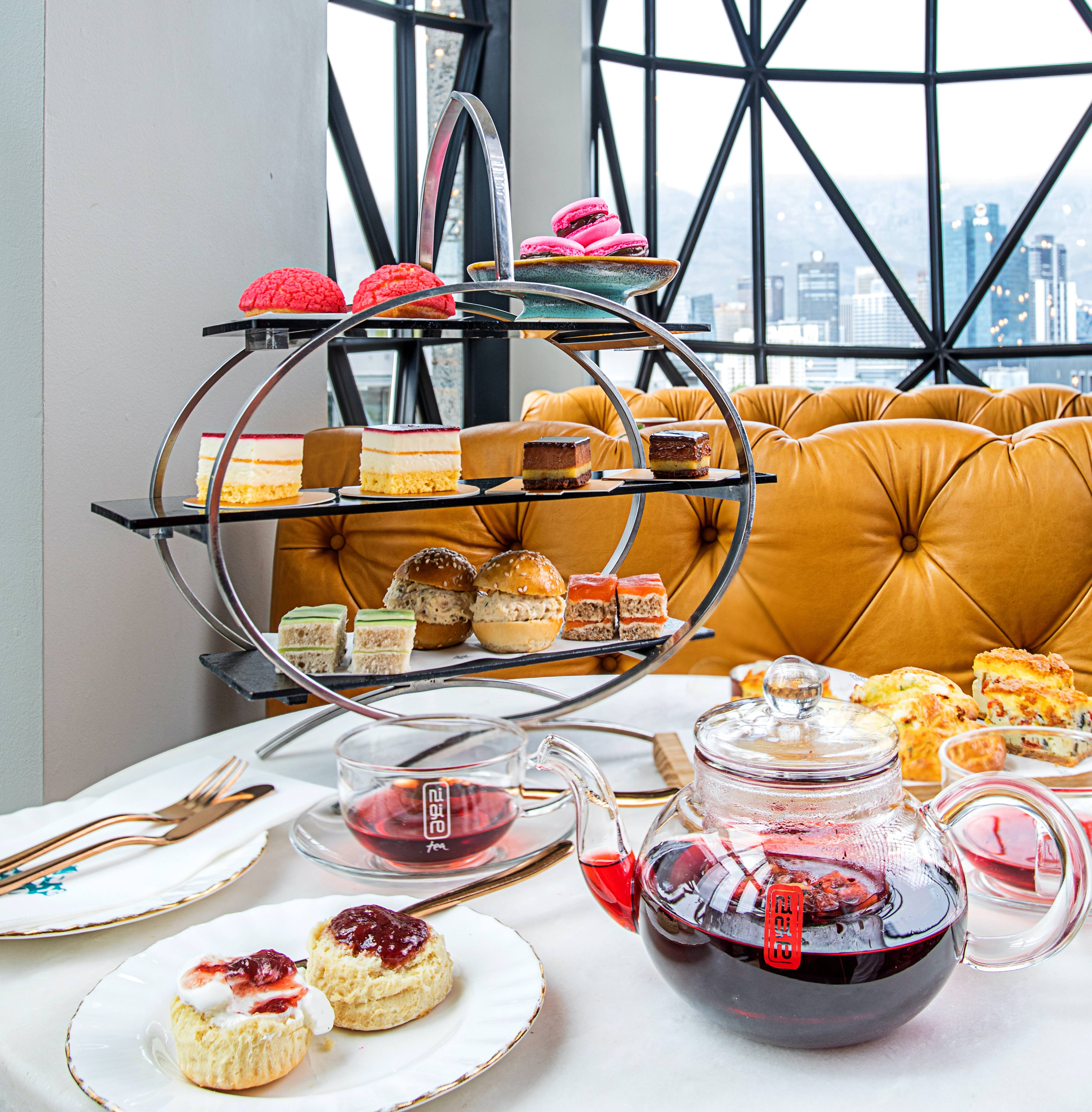 THE SILO HOTEL - ROYAL TEA FOR TWO