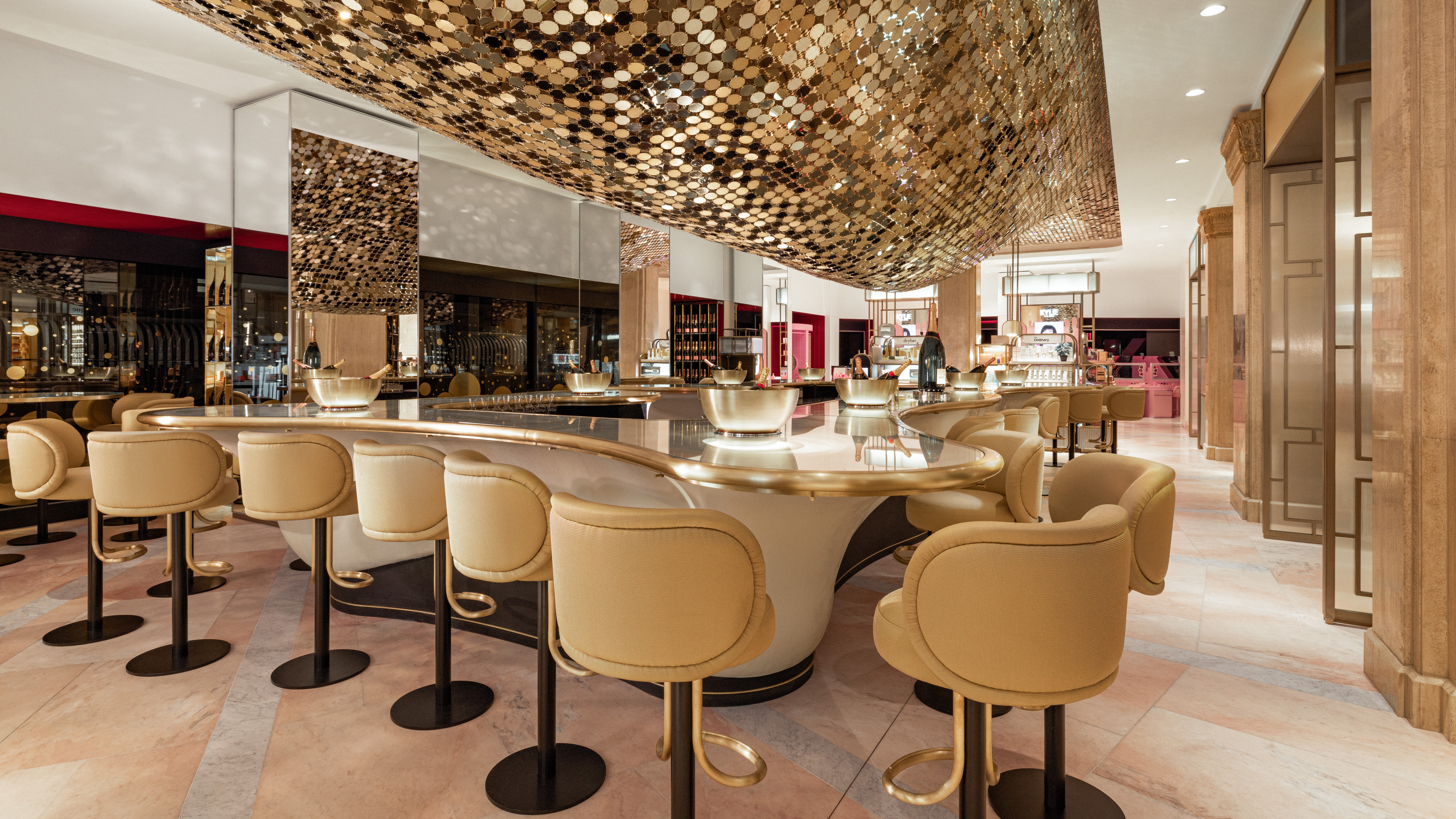 Harrods - The Champagne Pyramid Experience at Moët & Chandon Champagne Bar