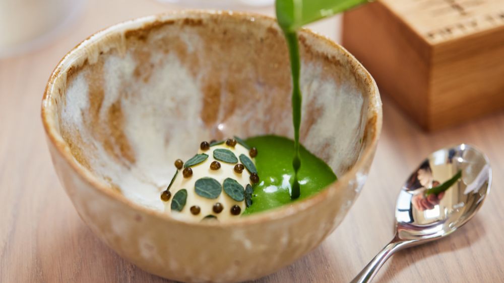 FIFTY TWO Immersive Dining Experience & Drinks Pairing for Two ...